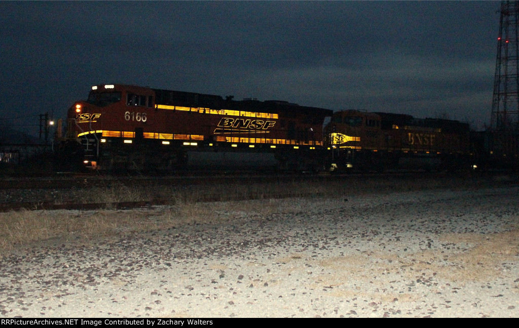BNSF 6166 8805